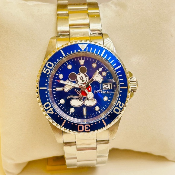 Invicta | Accessories | Invicta Mickey Mouse Limited Edition Watch ...
